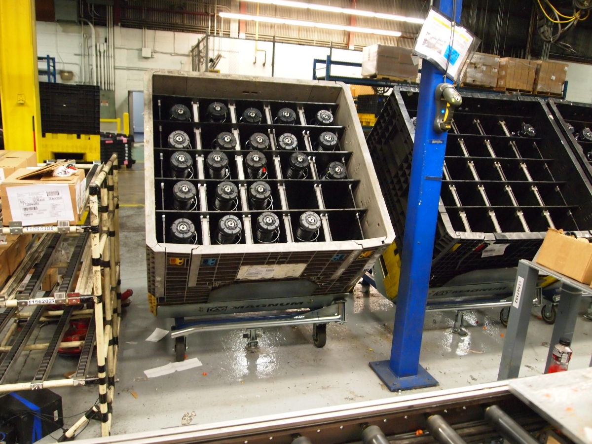 Bin Tilters - MAGNUM Automation Inc.